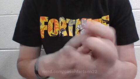 ichy my fingers by LITTLE FORTNITE KID (casohfartson22) - Nerd